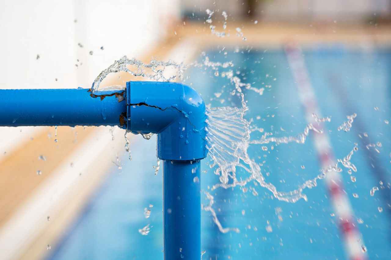 Réparer une fuite de piscine : détection et solutions pratiques